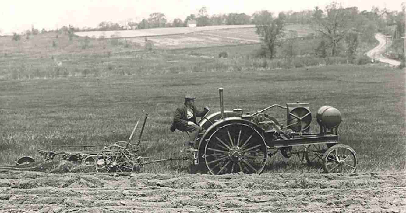 La fascinante historia del tractor: el corazón de la maquinaria ...